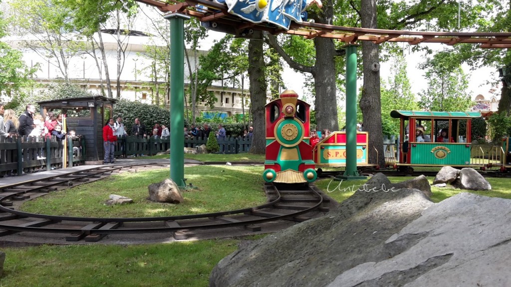 Faire le parc Asterix avec de jeunes enfants - UntiBebe - Webzine ...